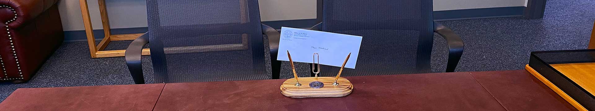 What Did Condon Leave on New Mayor’s Desk? - City of Spokane, Washington
